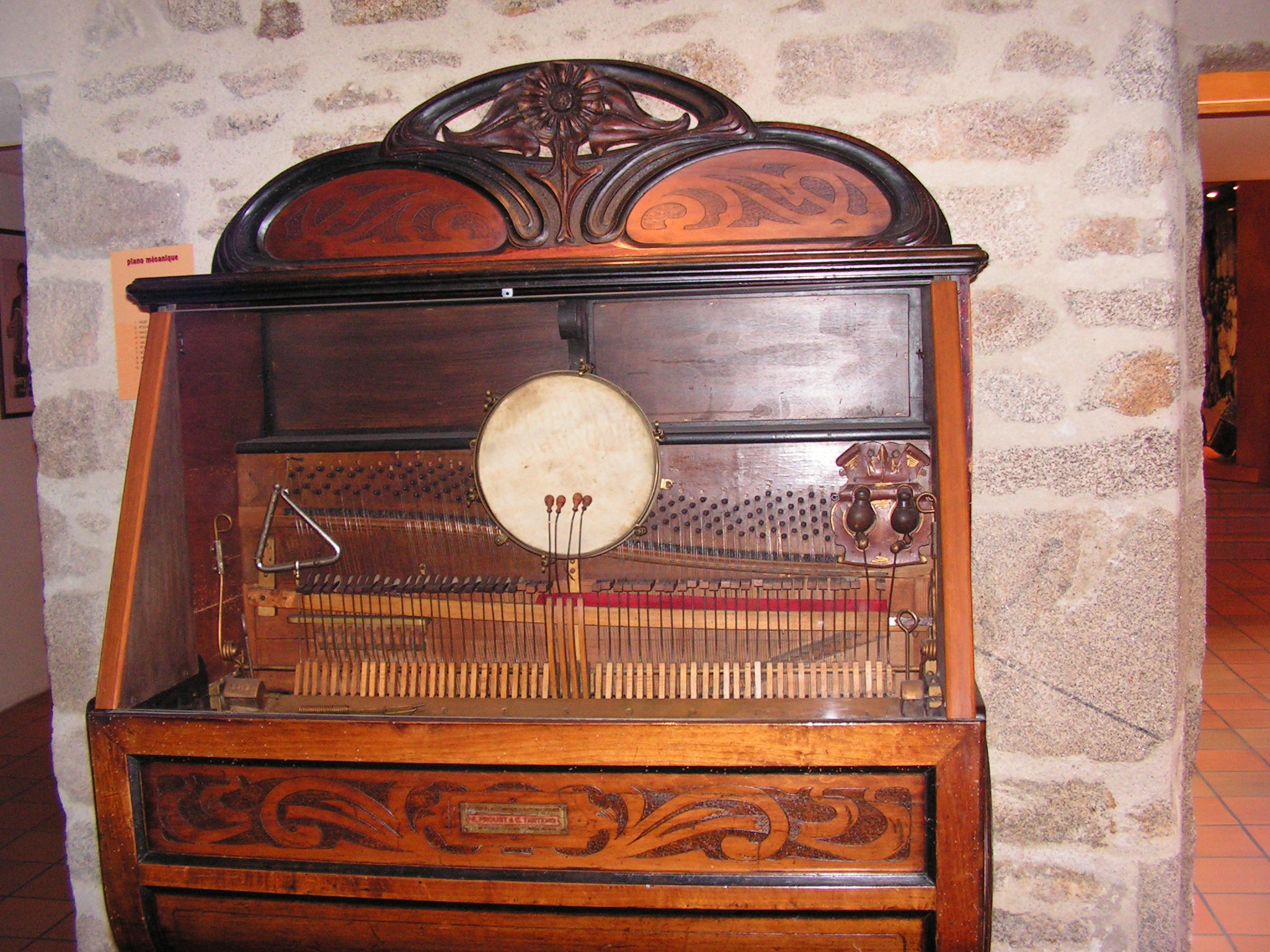 Collection Musique mécanique - Maison des Frères Cazes à Siran (Cantal)